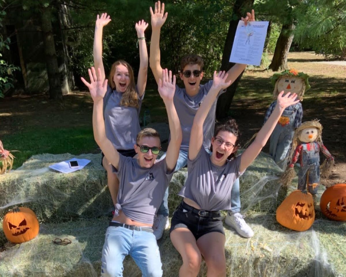 15 Field Trip Ideas for High School Students
